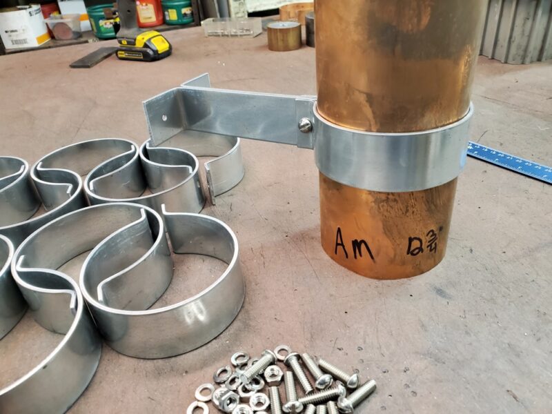 Knoke Downspout Brackets in Galvanized Steel for 5.5" Stand Off - The ...